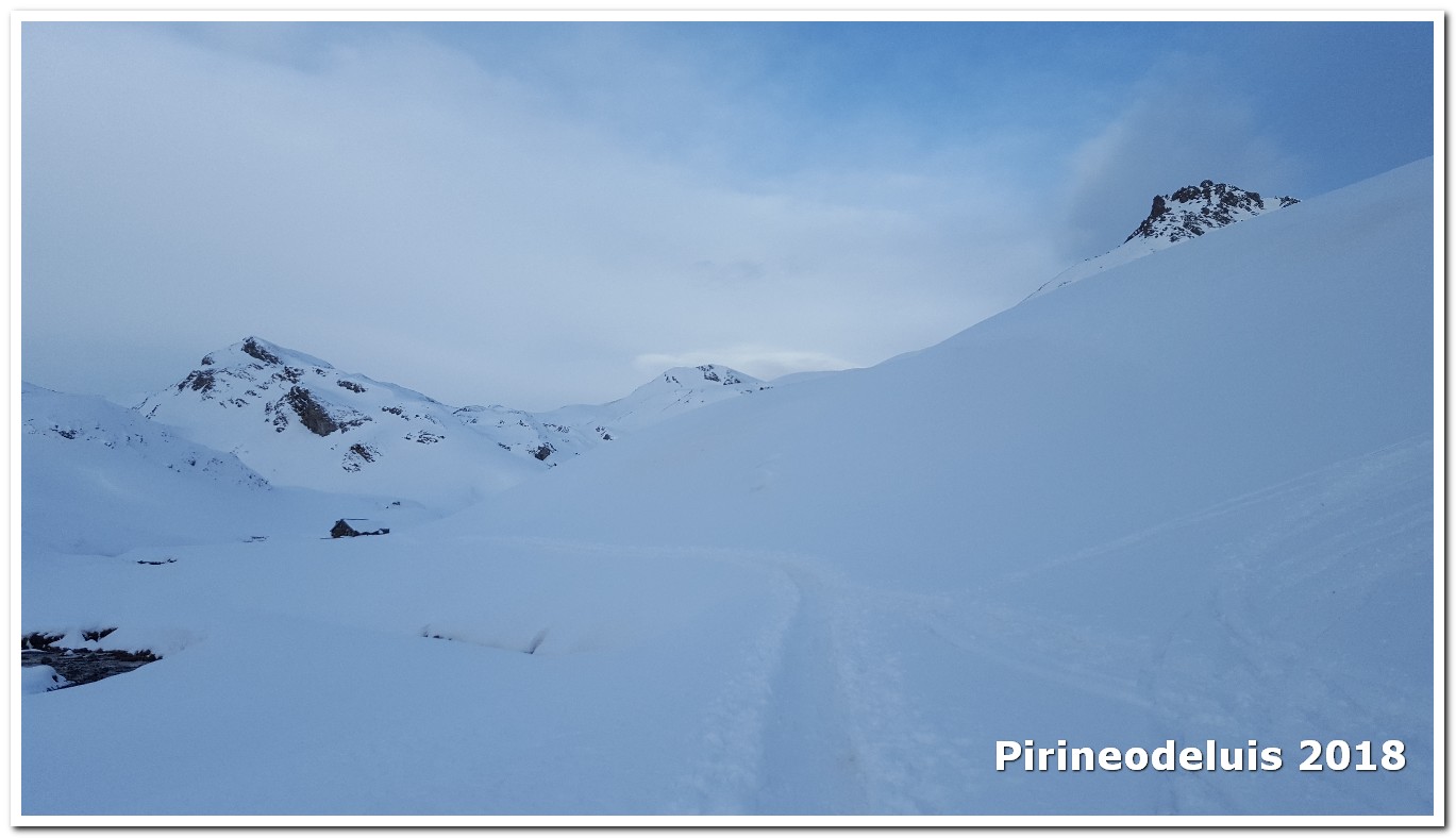 Un paseo por el Pirineo: Pic de l'Iou (2215 m) desde Aneu