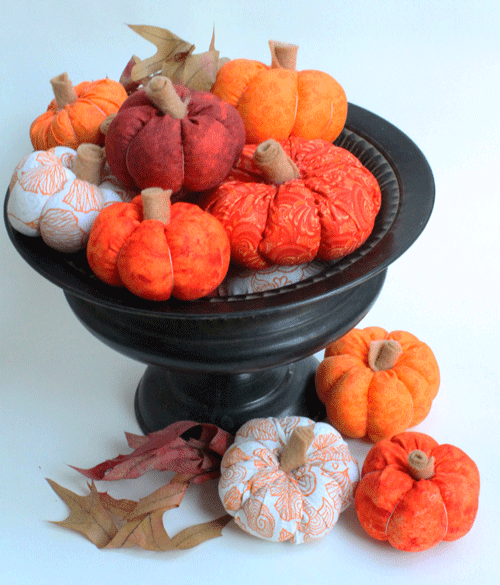 Something Created Everyday: Autumn Crafting - Pumpkins