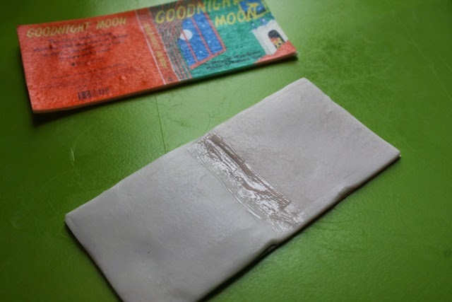 Tammy's Frosted Memories: Wafer Paper Mini Book Tutorial