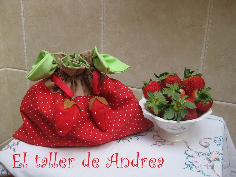 El taller de Andrea: Bolsa de fresa