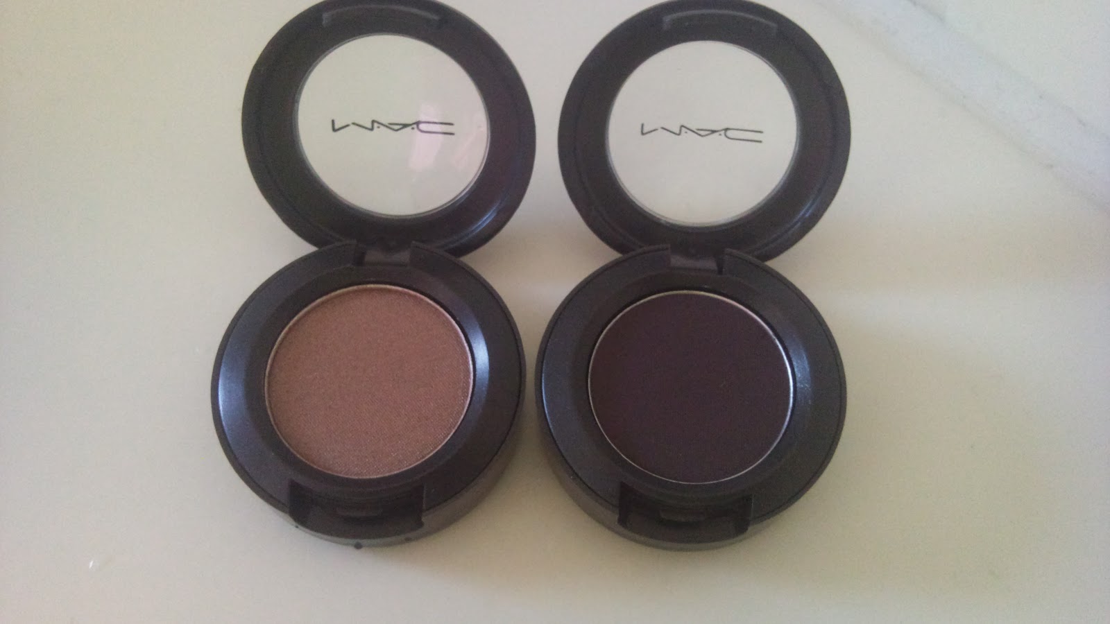 Reviews, swatches and everything in-between: MAC eye shadows in sable ...