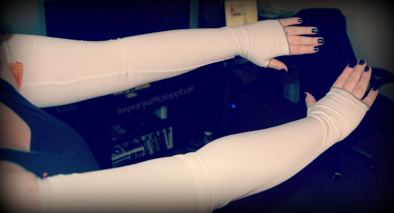 Temporary Waffle: Eclipse Sun Sleeves Review