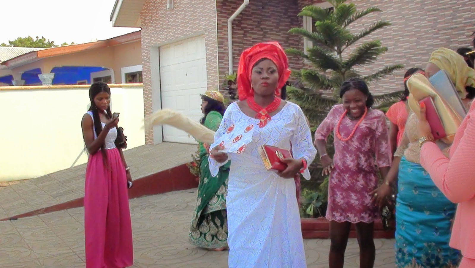 The Traditional wedding ceremony of His Royal Highness Igwe Chuma ...