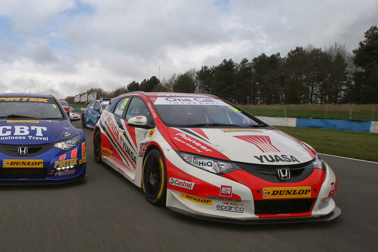 BTCC Honda Civic Tourer Photos - Latest Auto Design