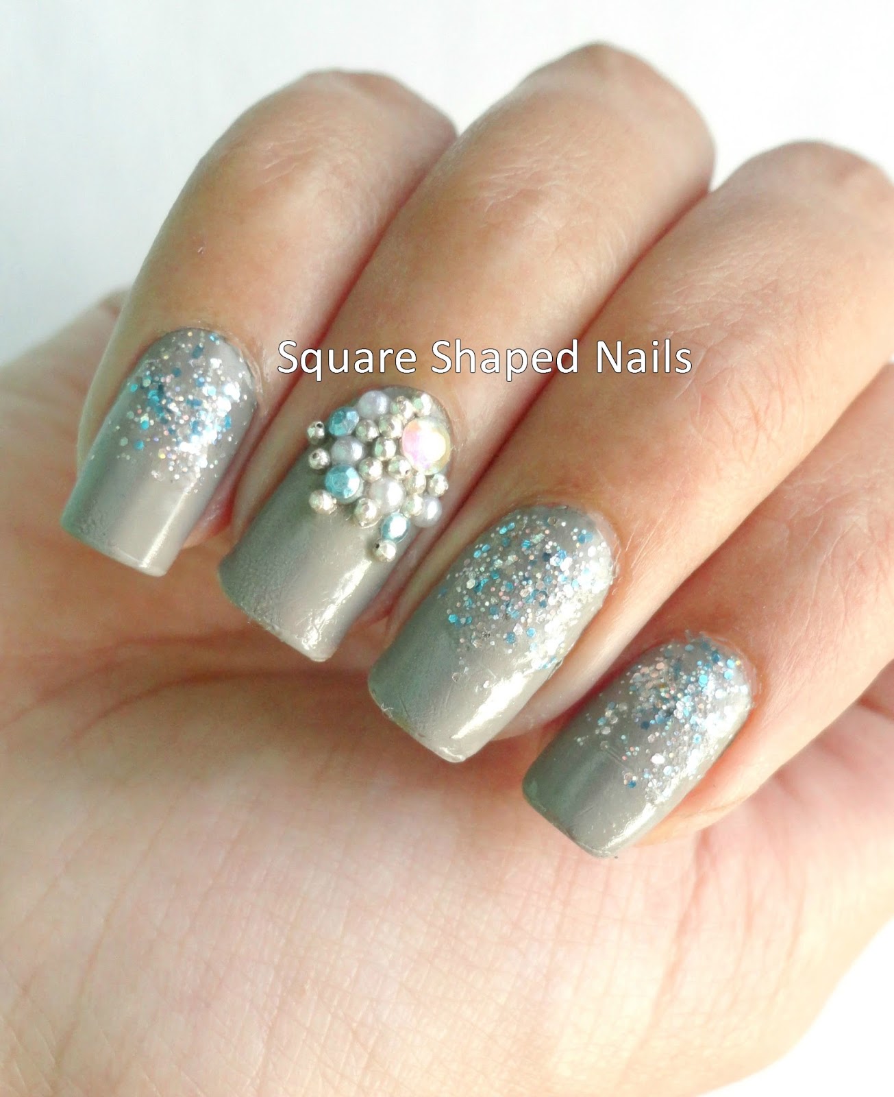 Square Shaped Nails: Grey, Glitter & Rhinestones