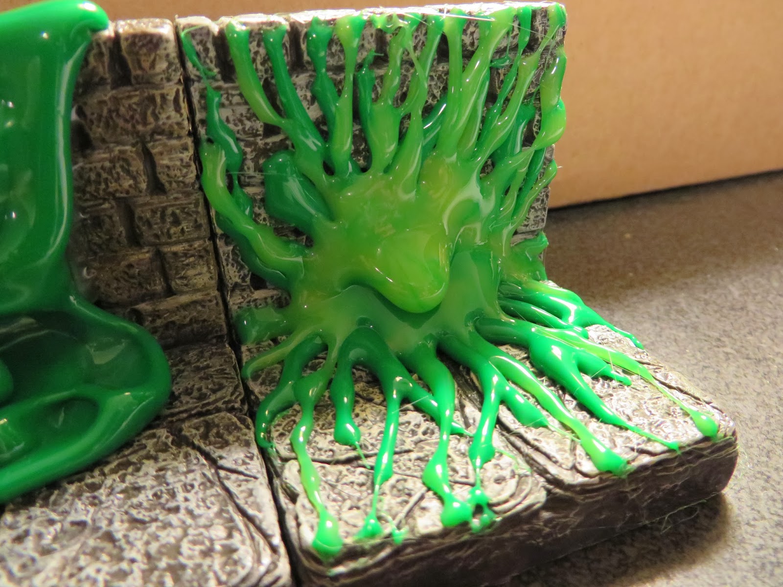 Real Minis: Dwarven Forge's Game Tiles plus slime equals awesome