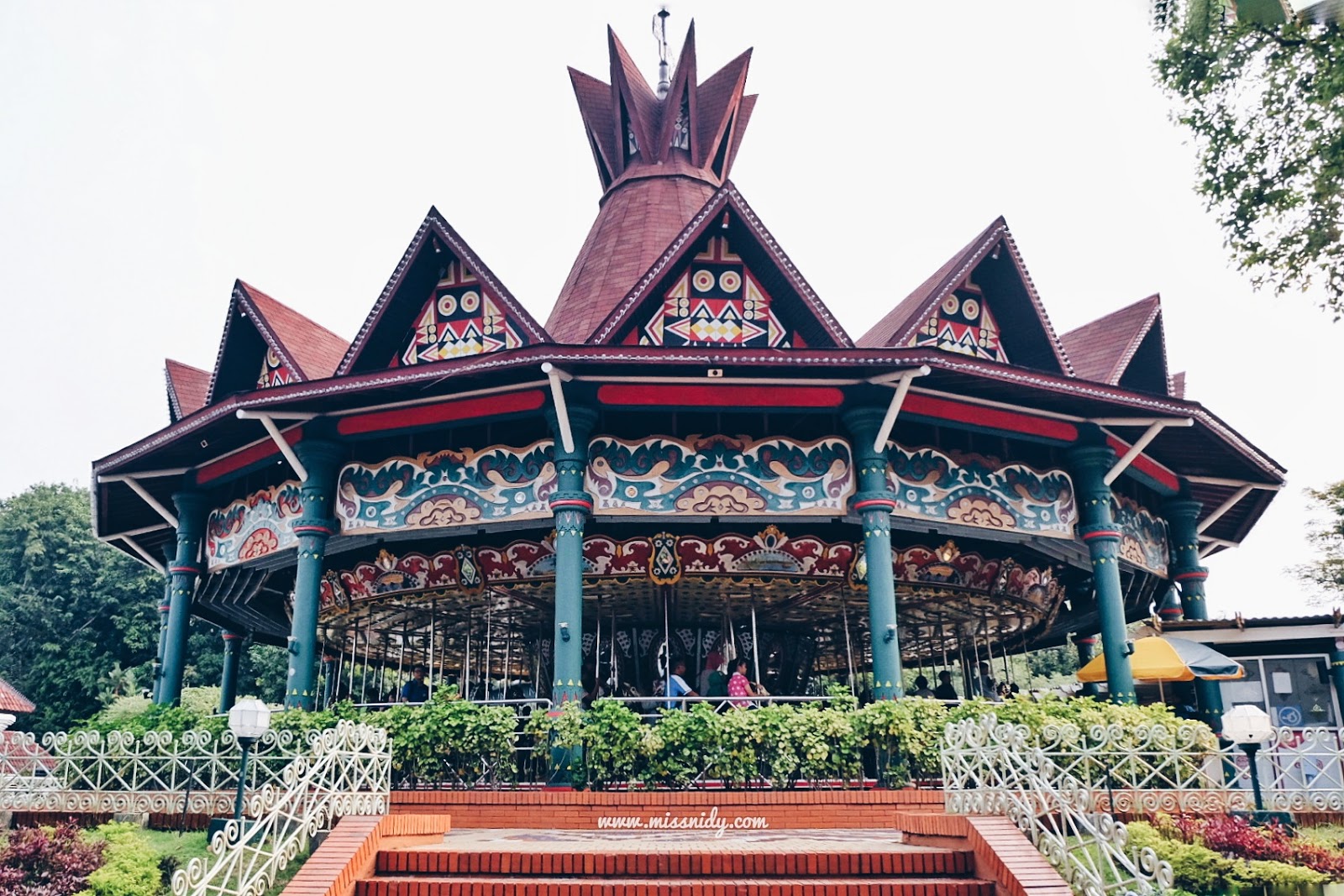 Sejuta Kenangan dan Pengalaman Bebas Antri di Dufan