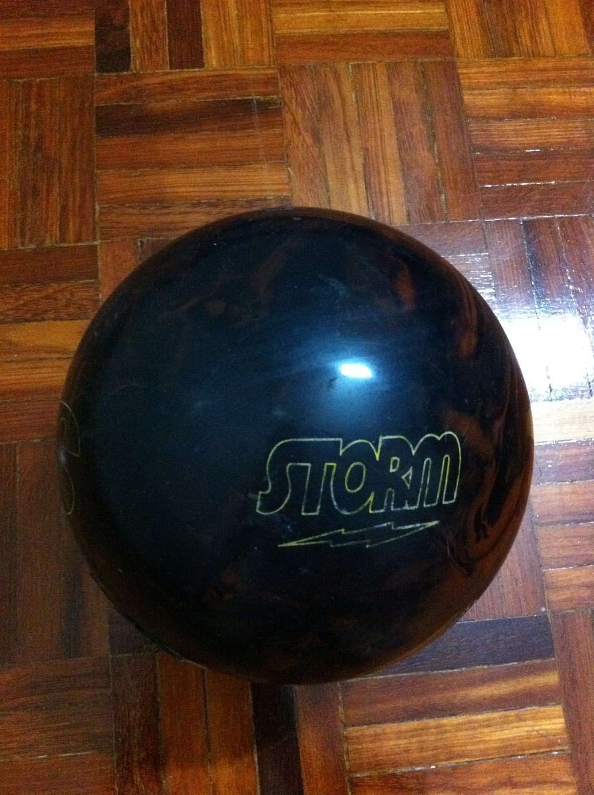 Another man's treasure: Performance Bowling Ball : Storm Diablo 15 lbs