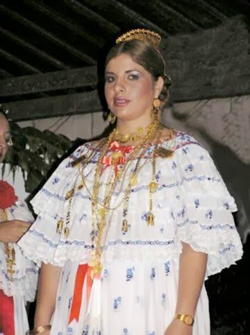La Ropa Tipica: La Ropa Tipica De Panama