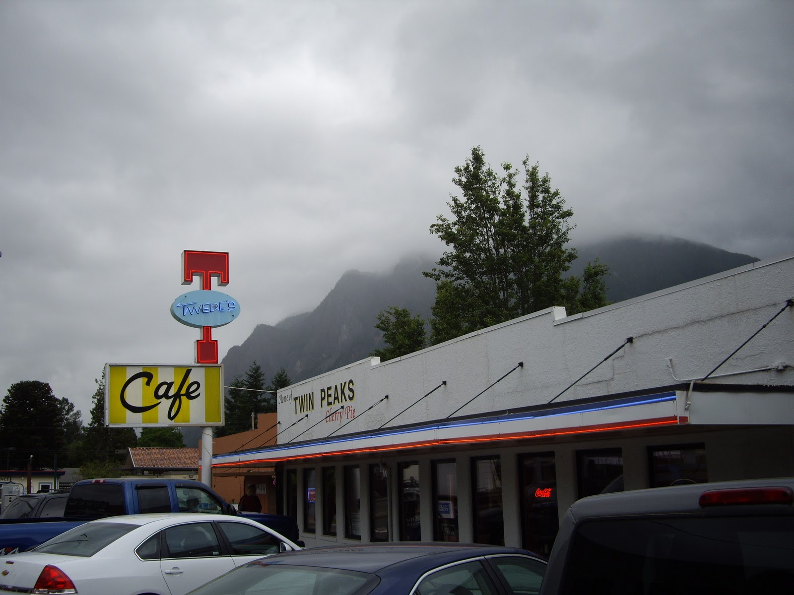 Ellensburg Today: --The Famous--Twede's Cafe, North Bend, WA.