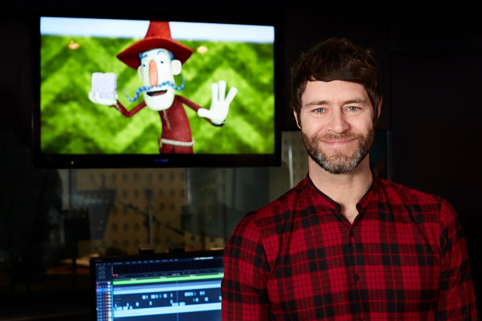 NickALive!: Howard Donald Guest Stars In Brand-New "Wallykazam ...