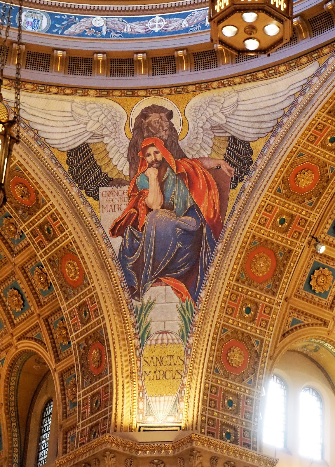Souvenir Chronicles: WASHINGTON, D.C.: CATHEDRAL OF ST. MATTHEW THE APOSTLE