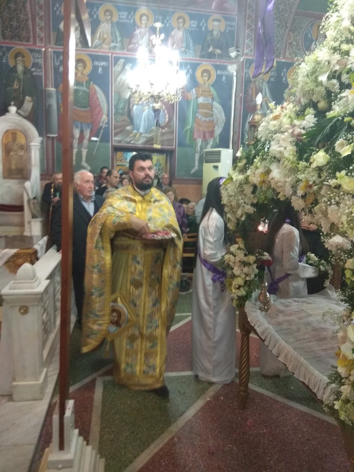 ΙΕΡΟΣ ΝΑΟΣ ΠΑΝΑΓΙΑΣ ΕΛΕΟΥΣΗΣ ΚΑΙ ΑΓΙΟΥ ΛΟΥΚΑ ΤΟΥ ΙΑΤΡΟΥ : Ο Επιτάφιος ...