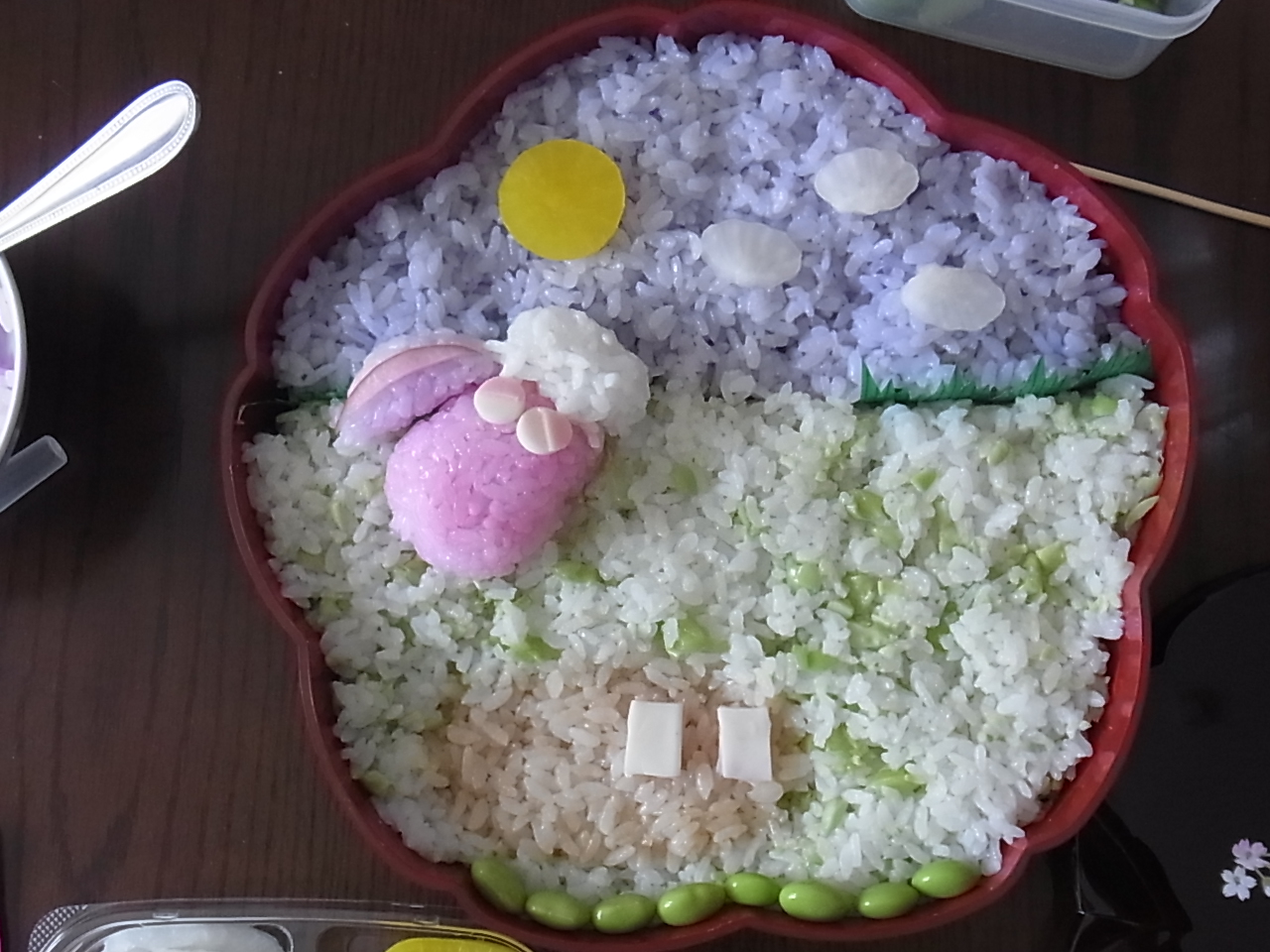 พาสต้าเบนโตะ (Sleepy Sheep Pasta Bento) - Nipponkitchen