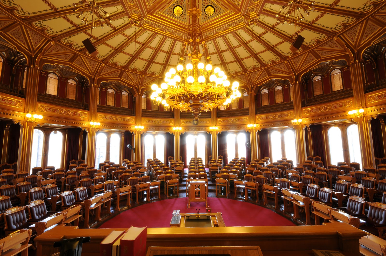 Stortingsbygningen 150 år ~ Arkitektur & Miljøteknologi