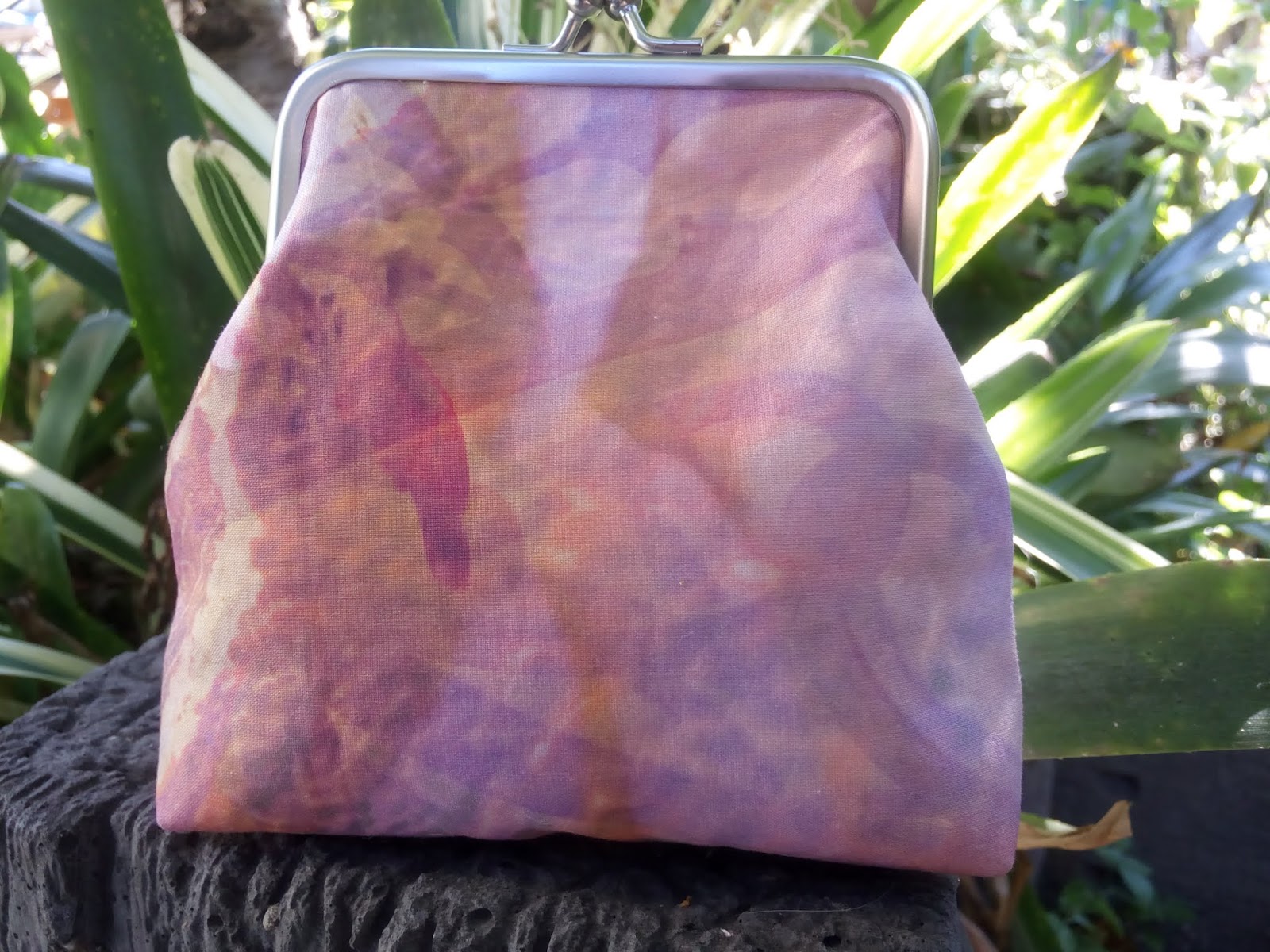 mels artistic journey: Framed purse and floral beauty fabric