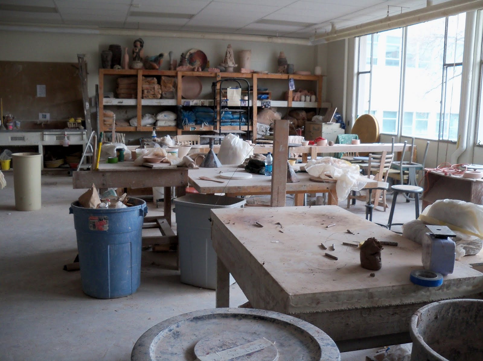 CreativeCeramics: Working with Stoneware – tools and equipment