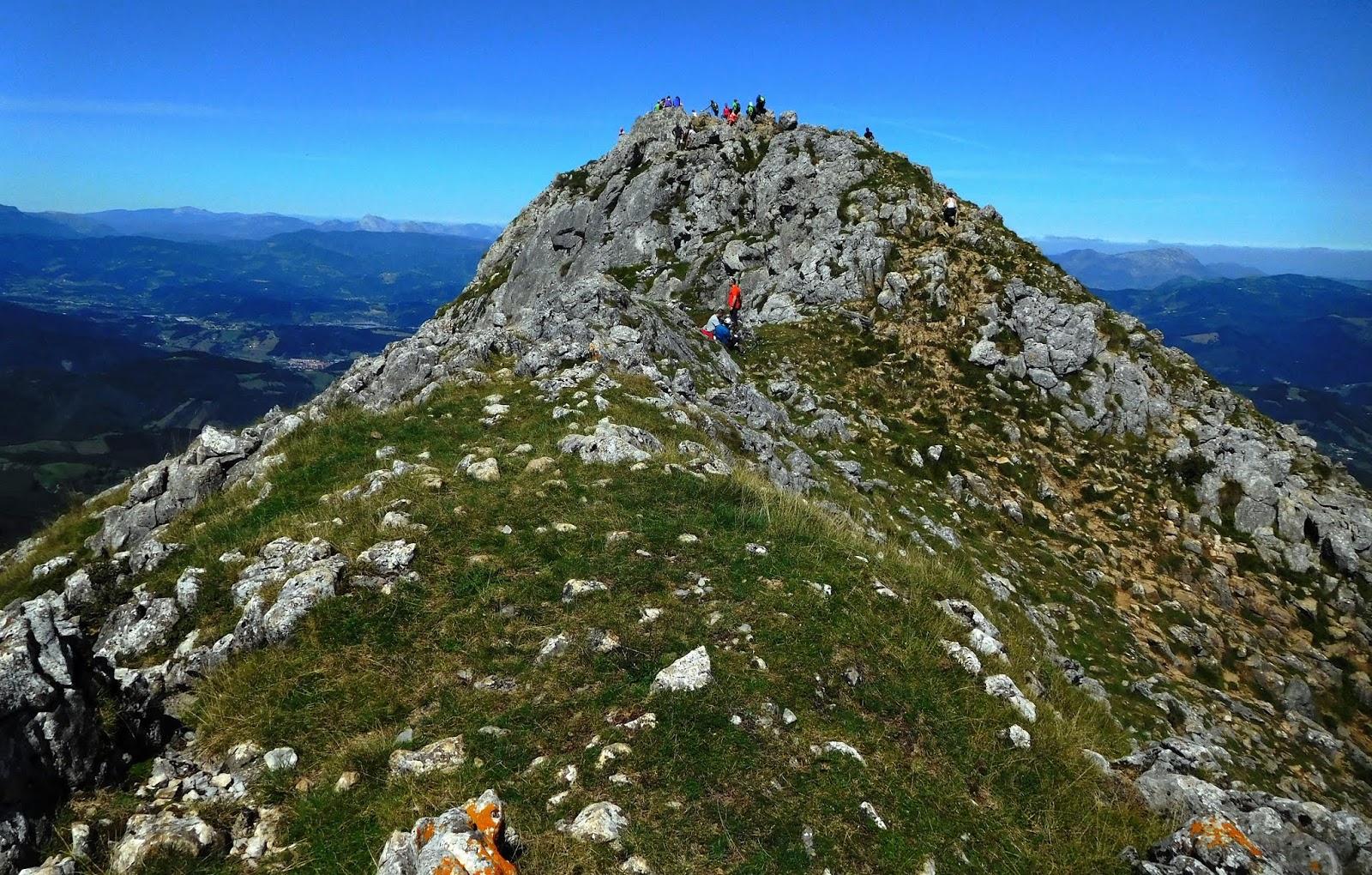 TXINDOKI / LARRUNARRI desde LARRAITZ 84