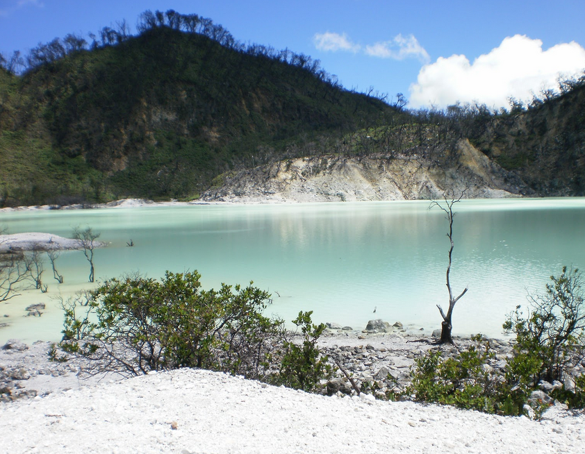 Wisata Alam Kawah Putih Jawa Barat ~ Apreri Salim