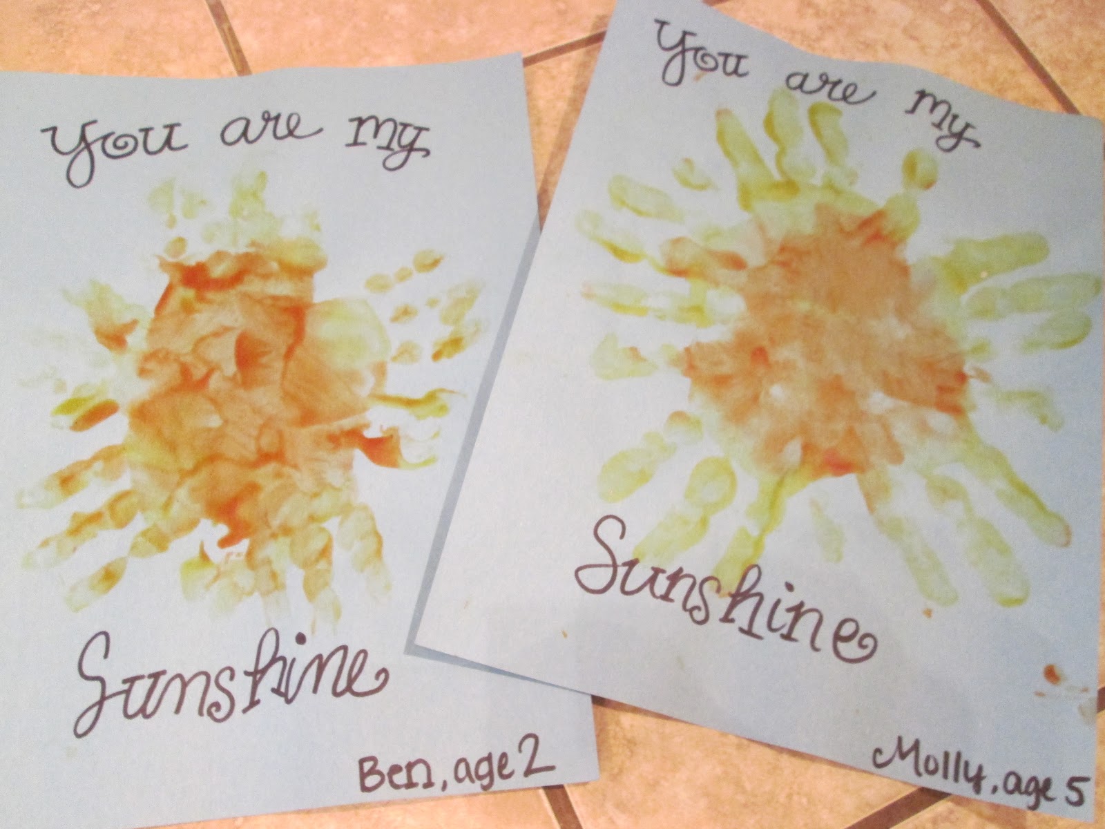 walk in the sunshine: Hand Print Sun Shine