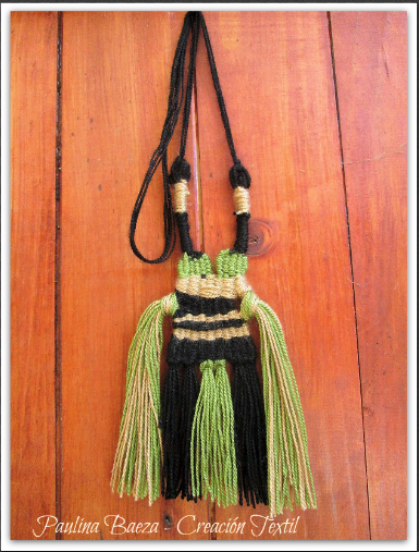 Telar : Collares textiles.