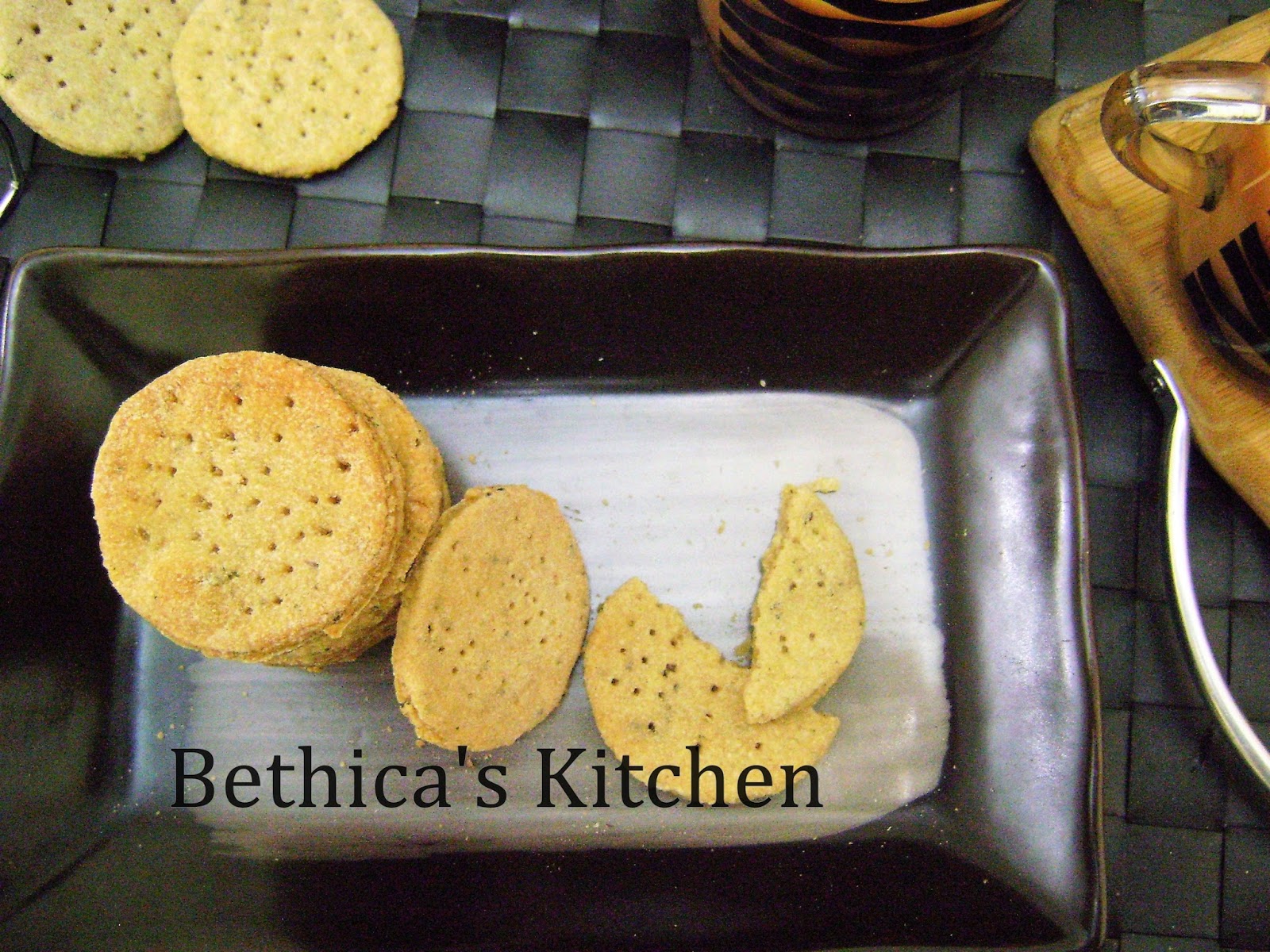 Bethica's Kitchen Flavours: Baked Mathri (Savoury Crackers)