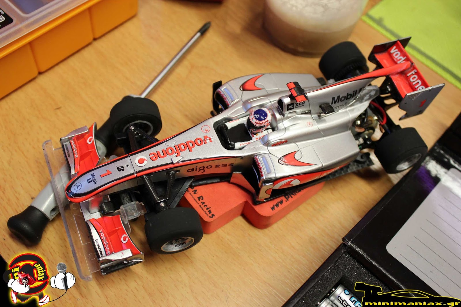 mini maniaX: Mini-z F1 Championship: Round 3