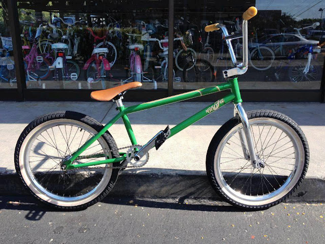 TheBikeCheck: Shop Build: Fit Mac – Orange Cycle