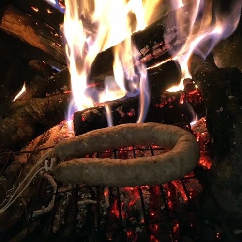 Cuina Cinc: Mongetes del Collsacabra amb botifarra del perol