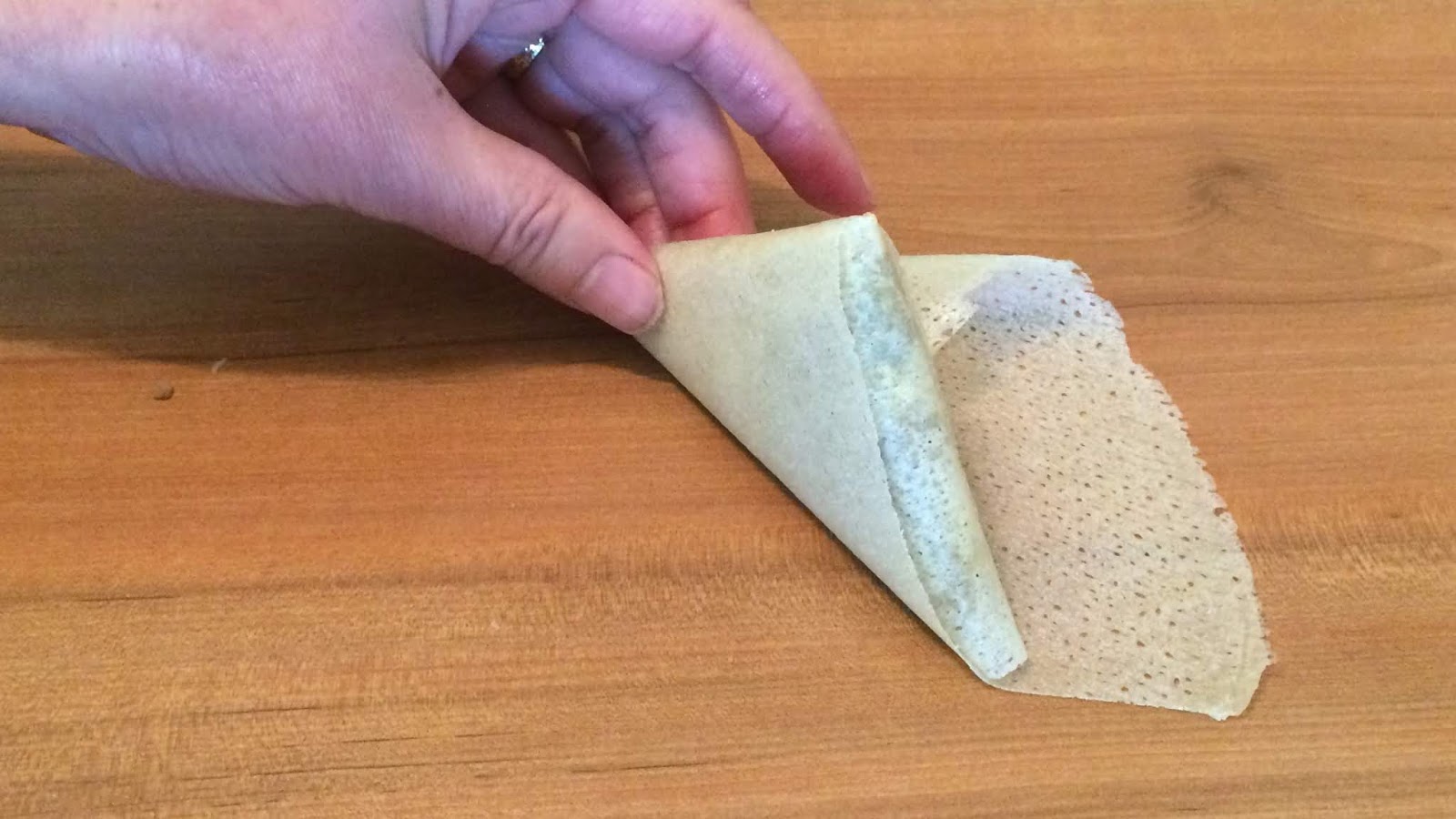 Mes Recettes Rapides: Comment Plier des feuilles de brick Samoussa ou ...