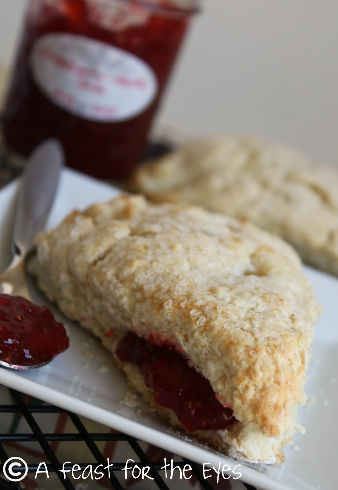 How to Bake Homemade Vanilla Bean Scones - A Feast For The Eyes
