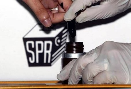 SISTEM PEMERINTAHAN DI MALAYSIA: Pilihan Raya Dan Suruhanjaya Pilihan Raya