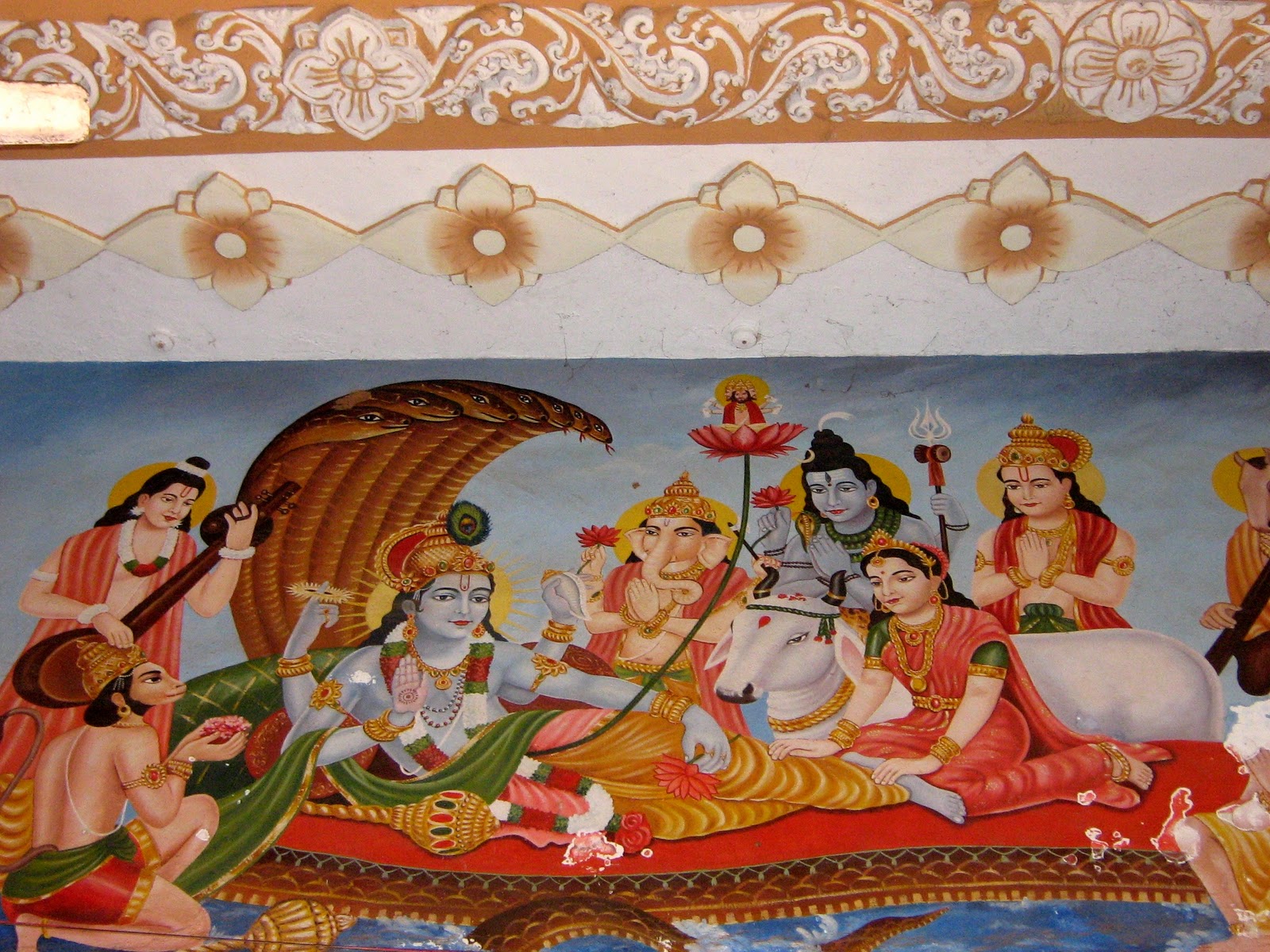 Travelz Unlimited: Mhalsa devi temple, Mardol , Goa.