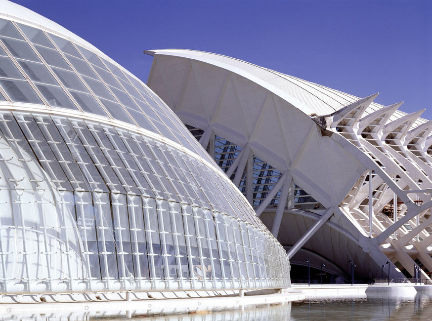 ArchiNat: L'Hemisferic IMAX, Valencia, Spain