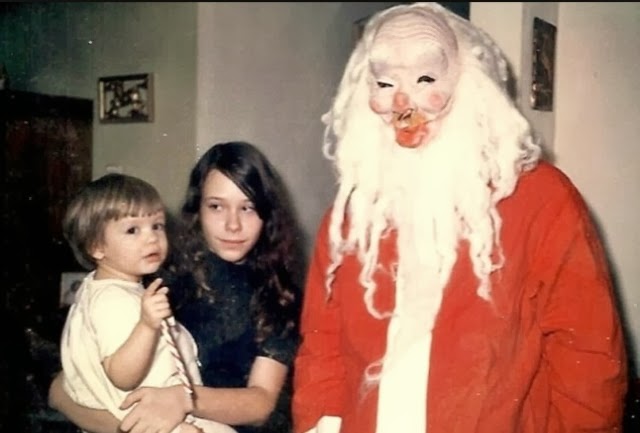 The Glass Character: Bad, bad, BAD Santas: watch out, boys and girls!