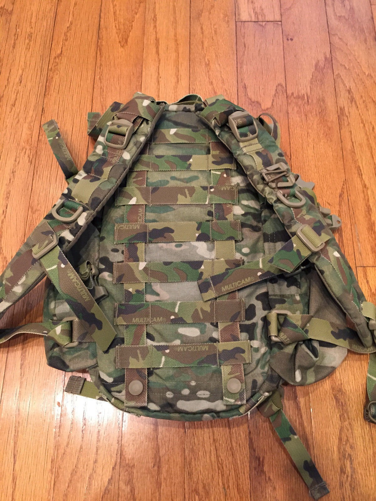 Webbingbabel: Eagle Industries Yote Hydration Pack