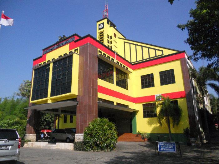 USMSemarang: USM SEMARANG