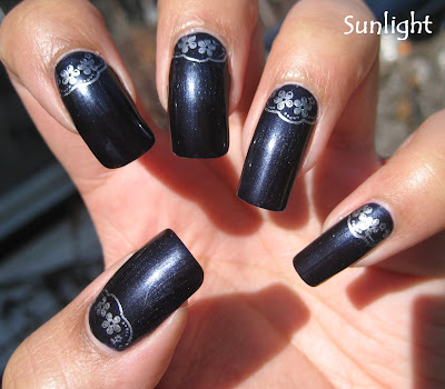 My Simple Little Pleasures: NOTD: OPI Light My Sapphire + m80