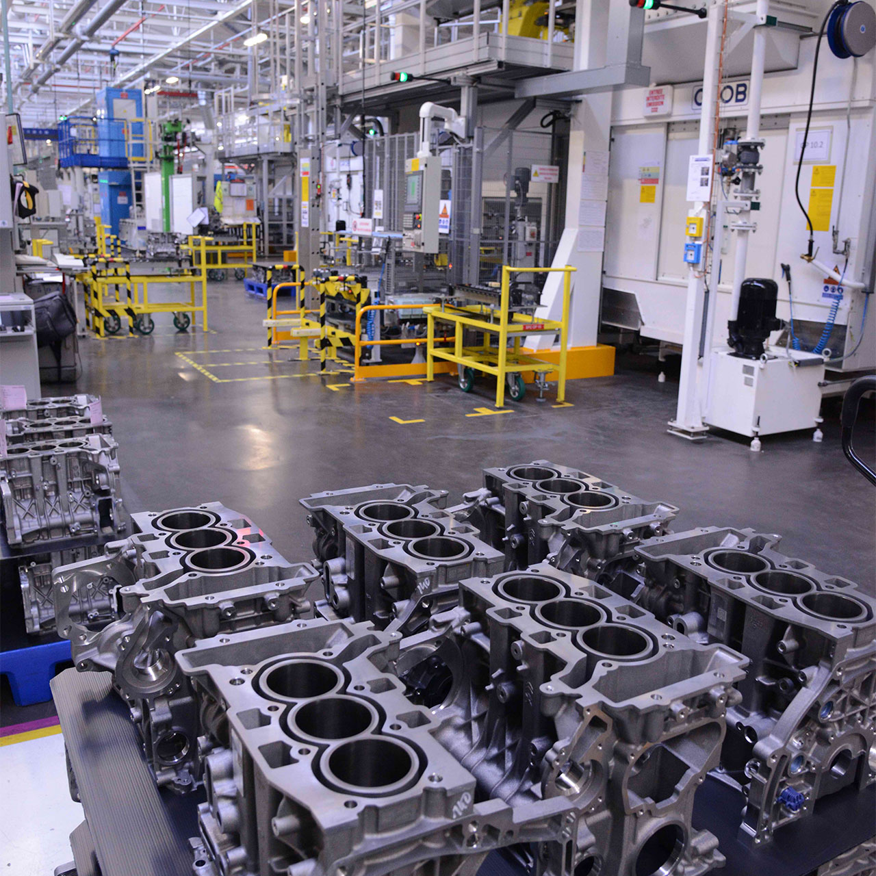 Technical Beauty at Boxfox1: Française de Mécanique produces its 300 ...