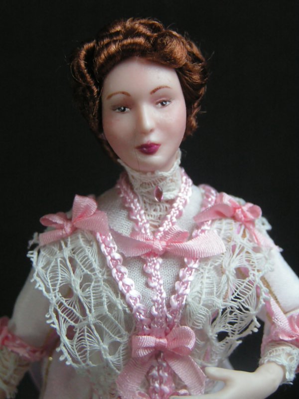 Mary Williams Dollshouse Dolls Blog: Edwardian Portrait Doll