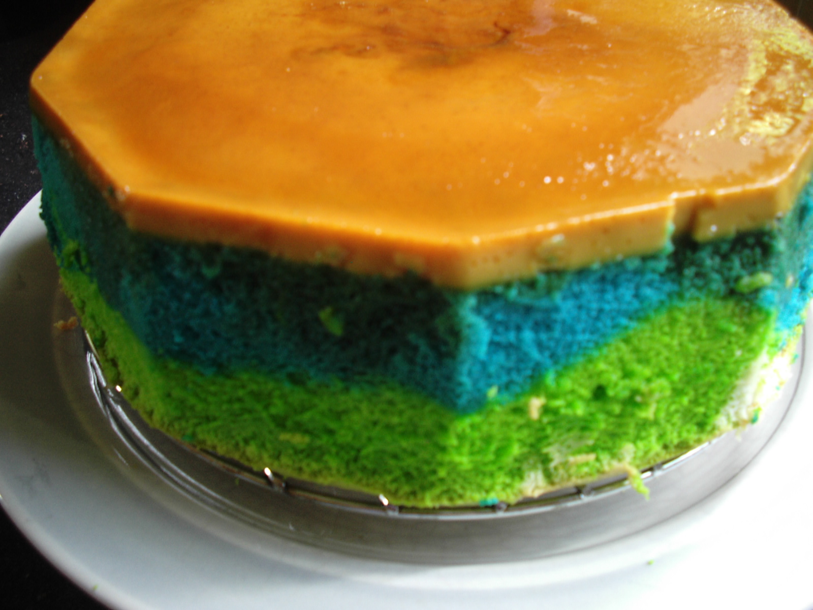 Resepi Kek Karamel Pelangi Lembut Dan Sedap | Tutorial Bergambar