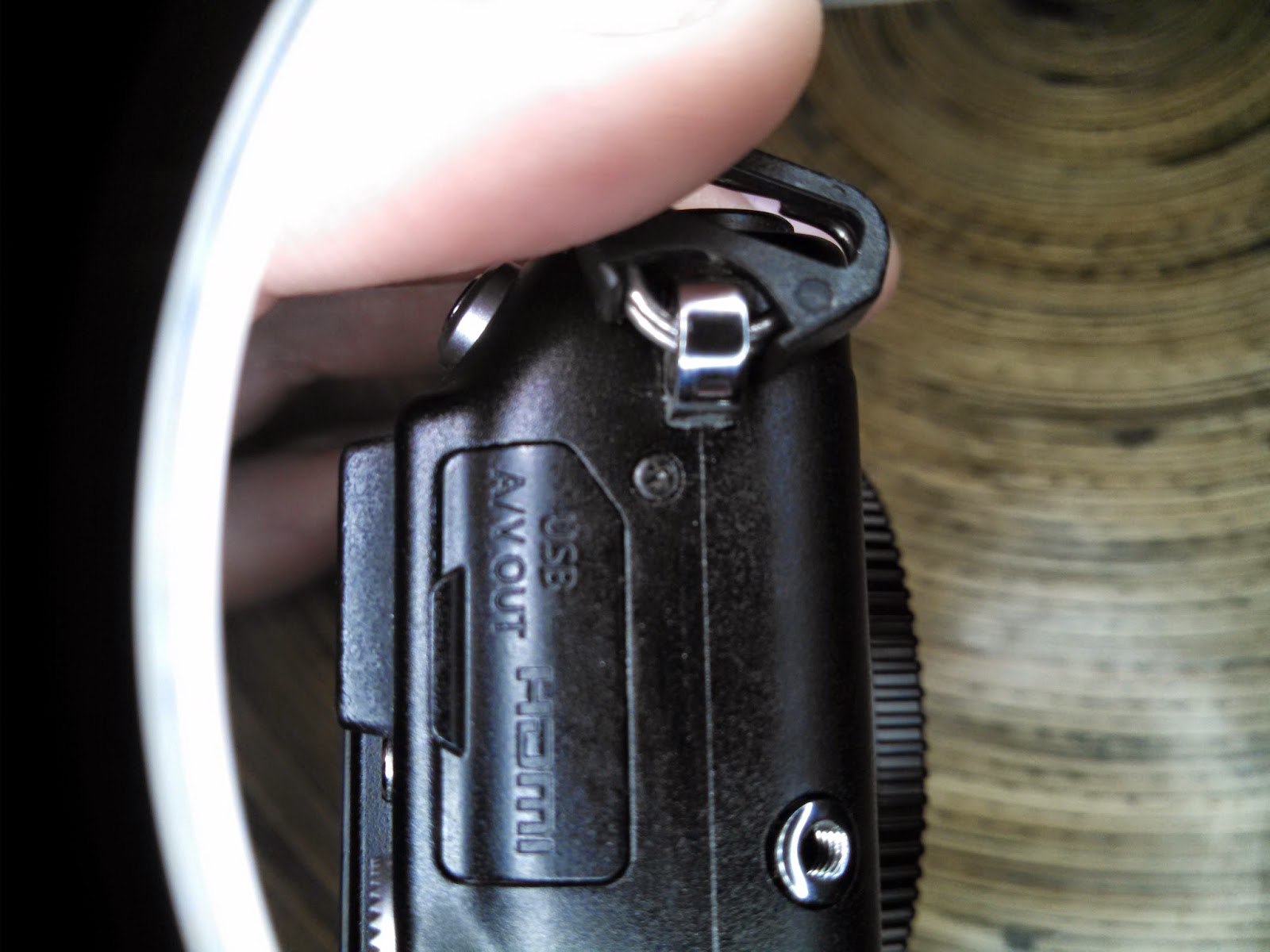 Olympus pen lite (e-pl5) Shutter button teardown ~ A travelling fool