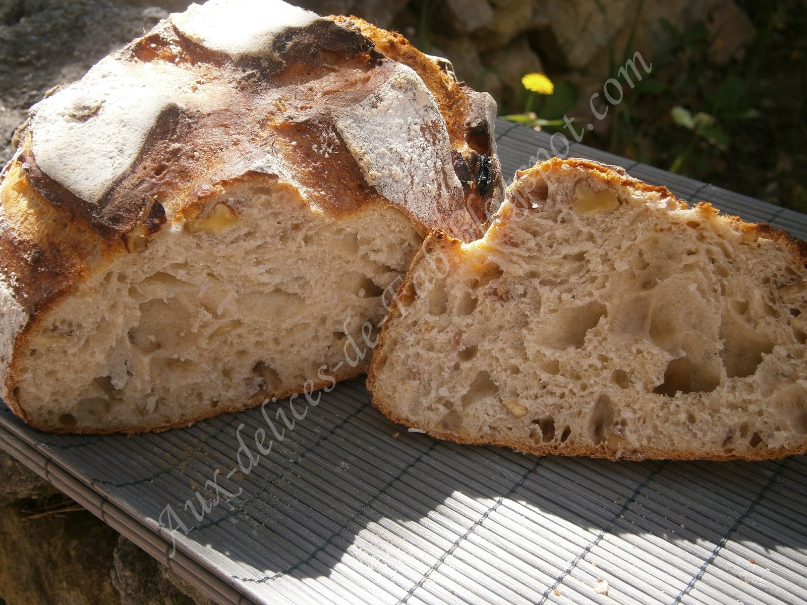 Aux délices de Fab: Pain boule aux graines