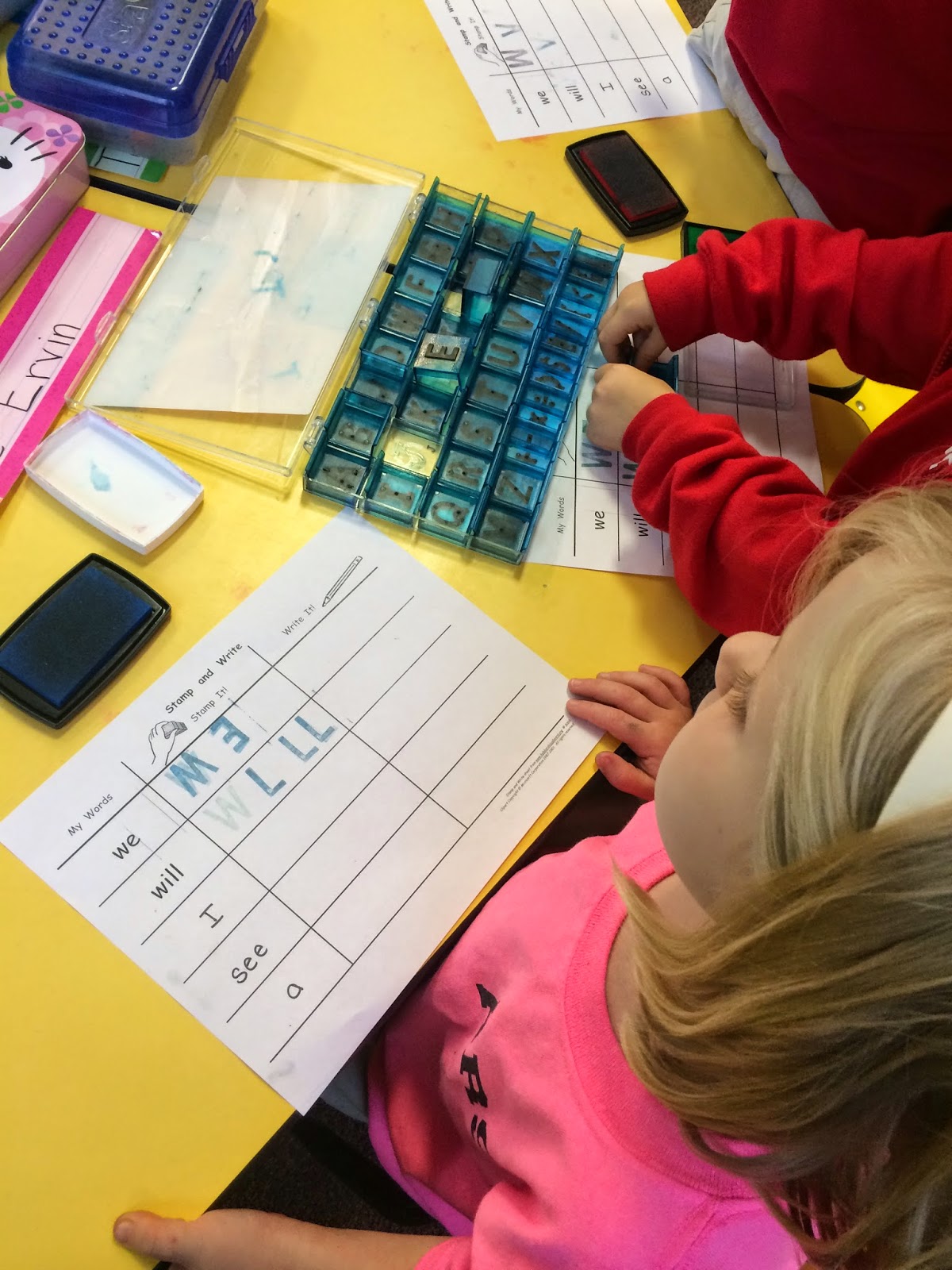 Mrs. Tucker's Class: Sight Word Stations