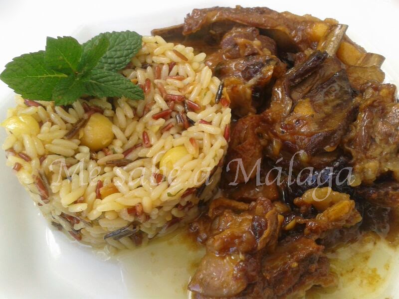 Me sabe a Málaga: Caldereta de cordero con ciruelas