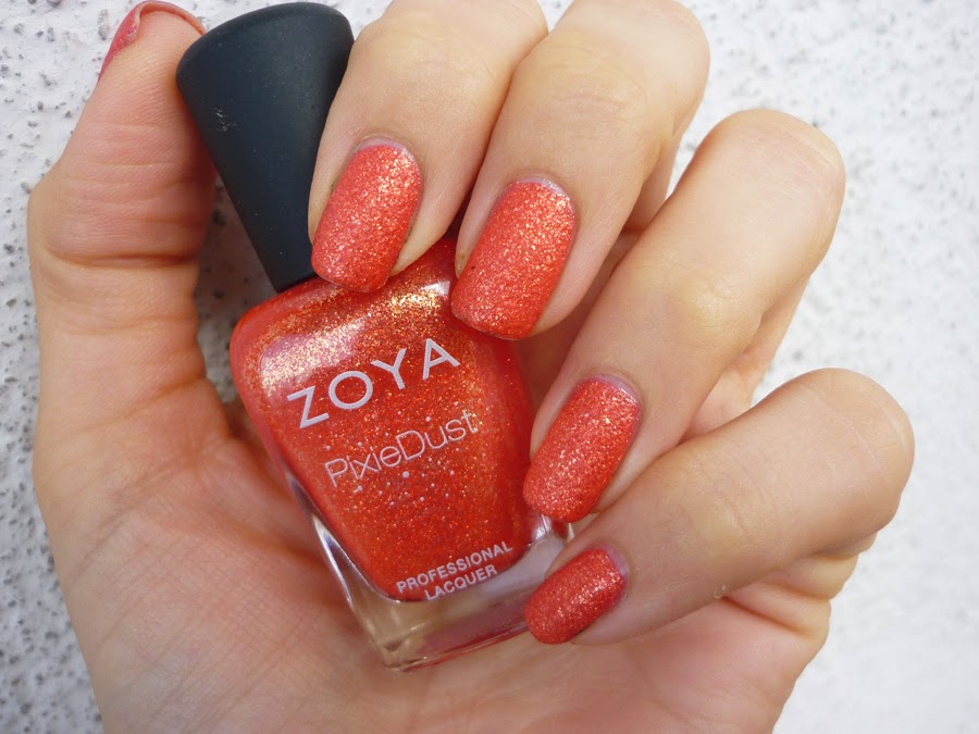 Pishis Colors: ZOYA / Pixie Dust / Summer 2013 / Destiny & Miranda