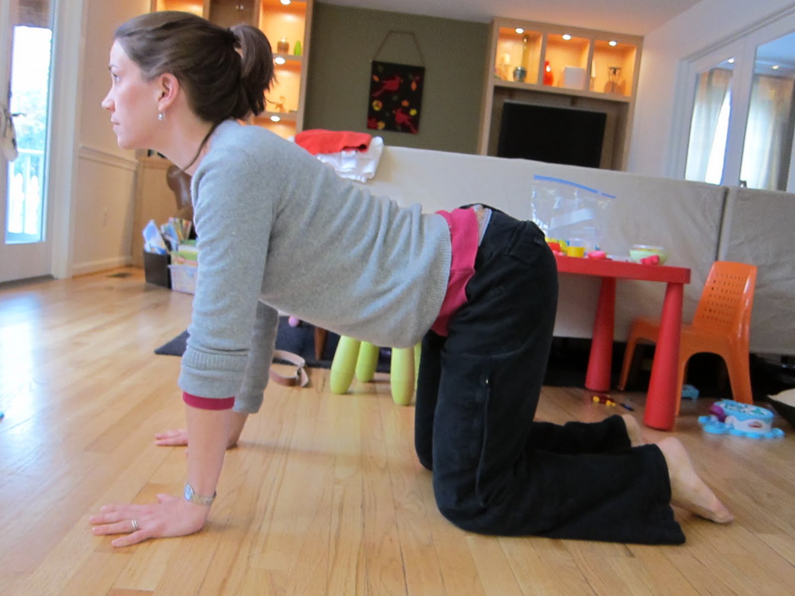 clueless but hopeful mama: Decent Mom Posture, Step One: Stretch what's ...