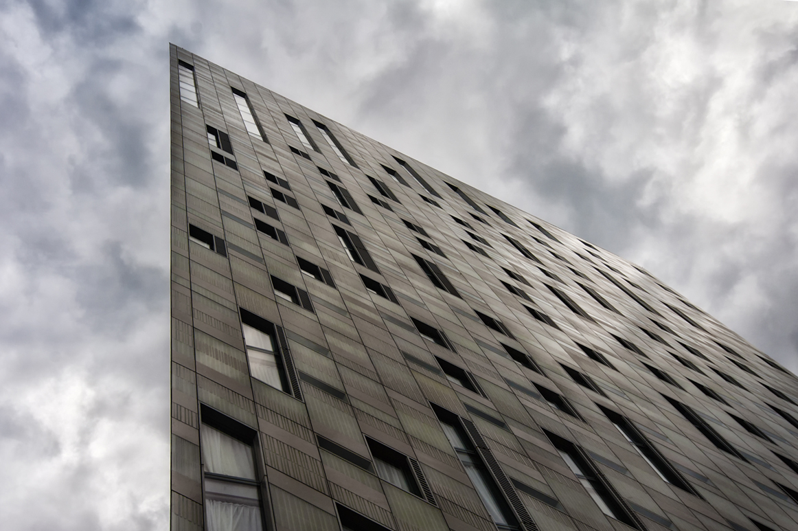 On Photography: Working with Dutch Angles (or how to shoot on the wonk)