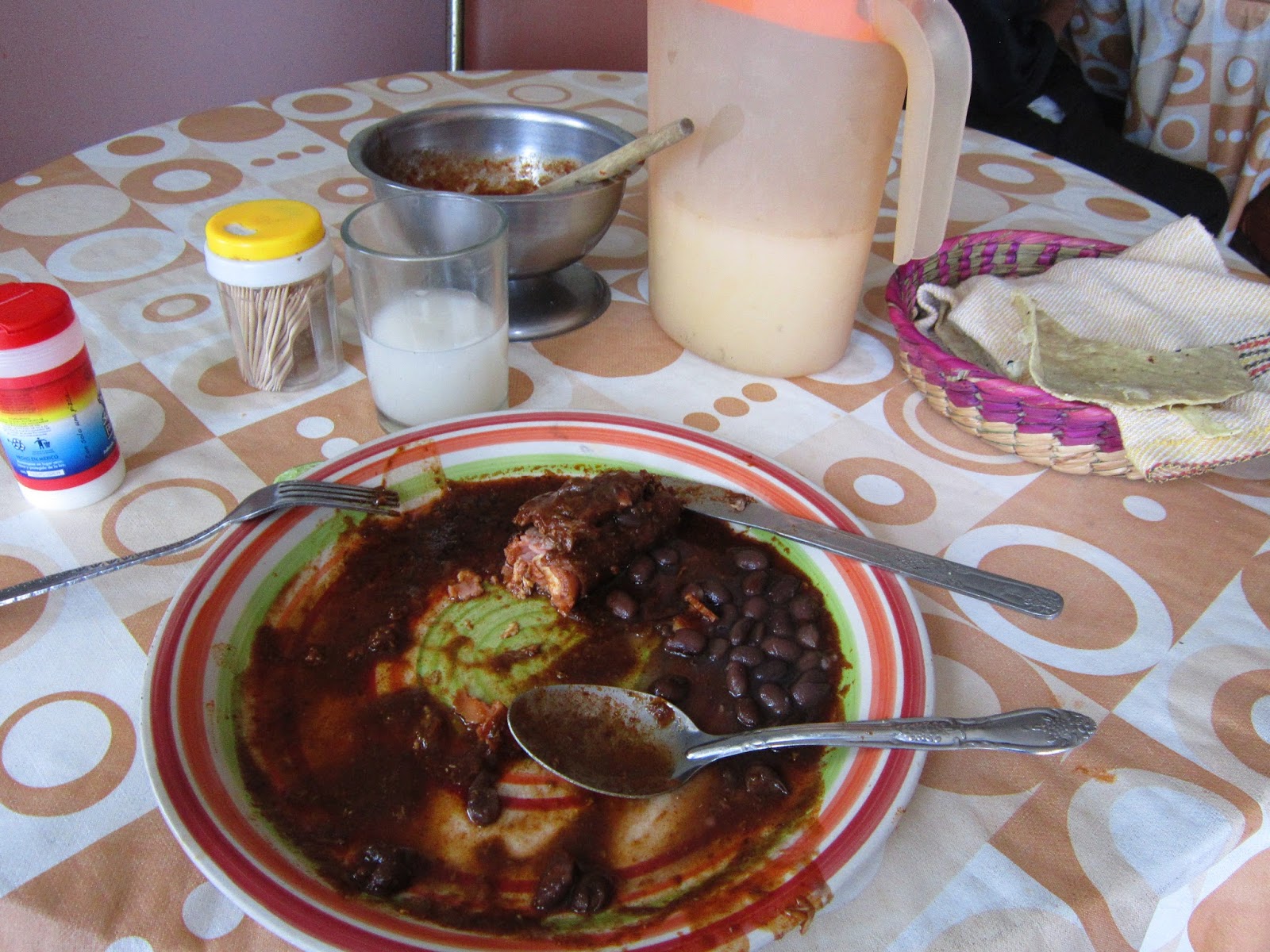 Las querellas de ellas y aquellas.