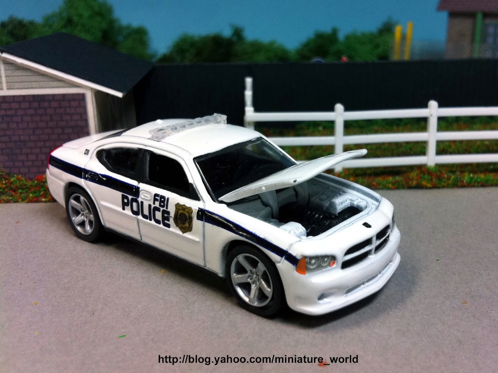 CLK's Model Car World * 車天車地 CLK: GREENLIGHT HOT PURSUIT - FBI POLICE ...
